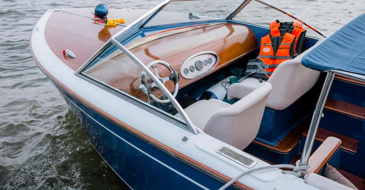 Bangkok: Beautiful open-air classic boat, Kapella | GetYourGuide