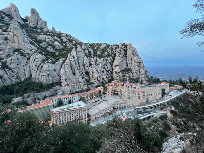 Barcelona: Východ slunce na Montserratu, Černá Madona a pěší turistika ...