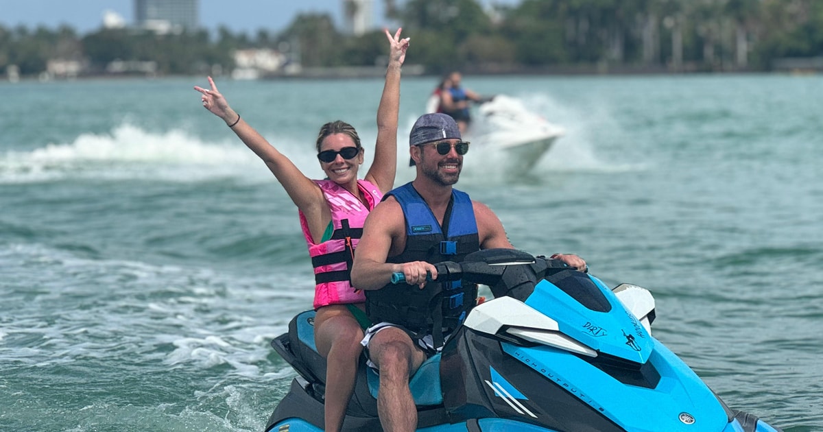 Miami Beach: Alquiler de WaveRunner y paseo en barco | GetYourGuide