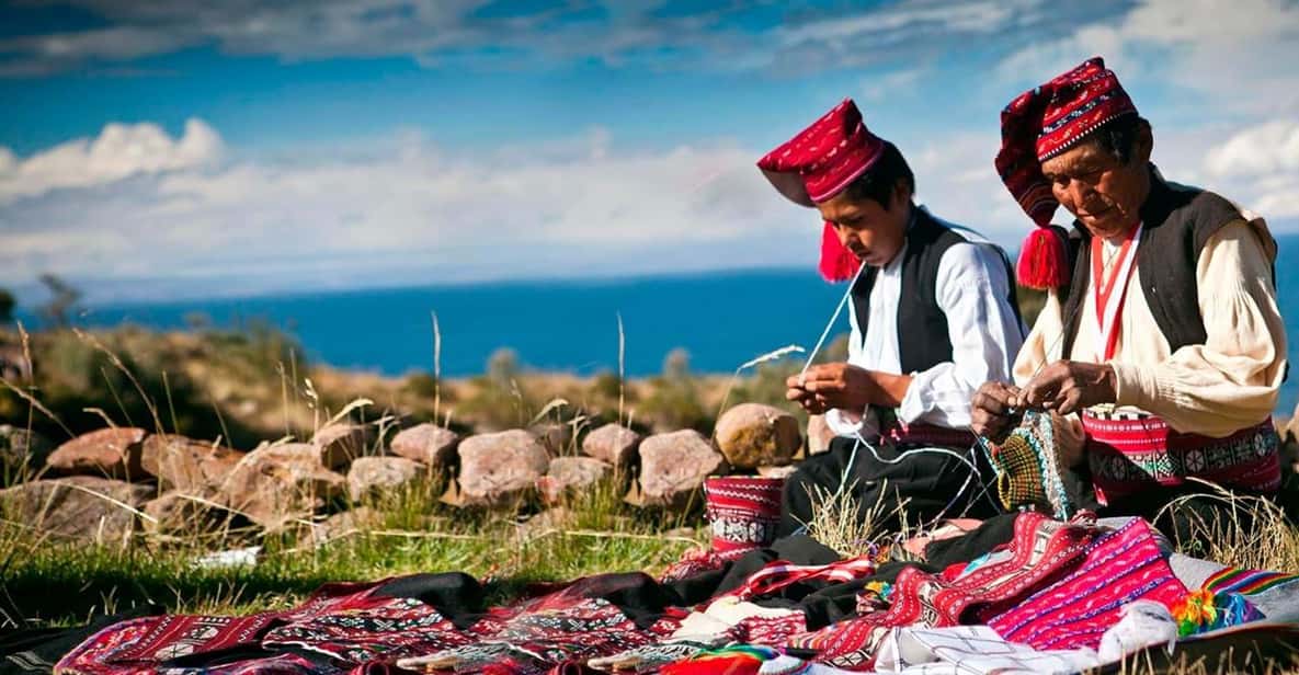Visita o impressionante Lago Titicaca (Ilha dos Uros e Taquile ...