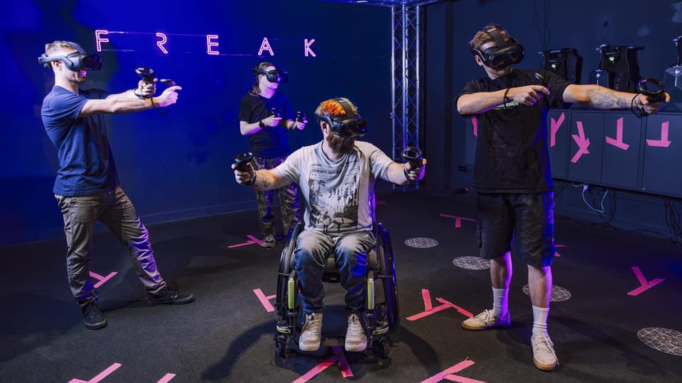 Bondi Junction - 30 Minute Free Roam VR Experience | GetYourGuide