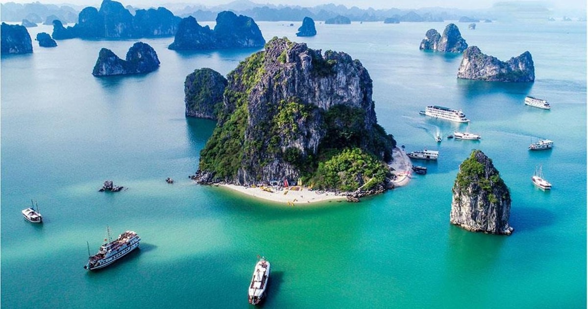 Ha Long Bay Full Day Tour from Hanoi Buffet Lunch& Adventure | GetYourGuide