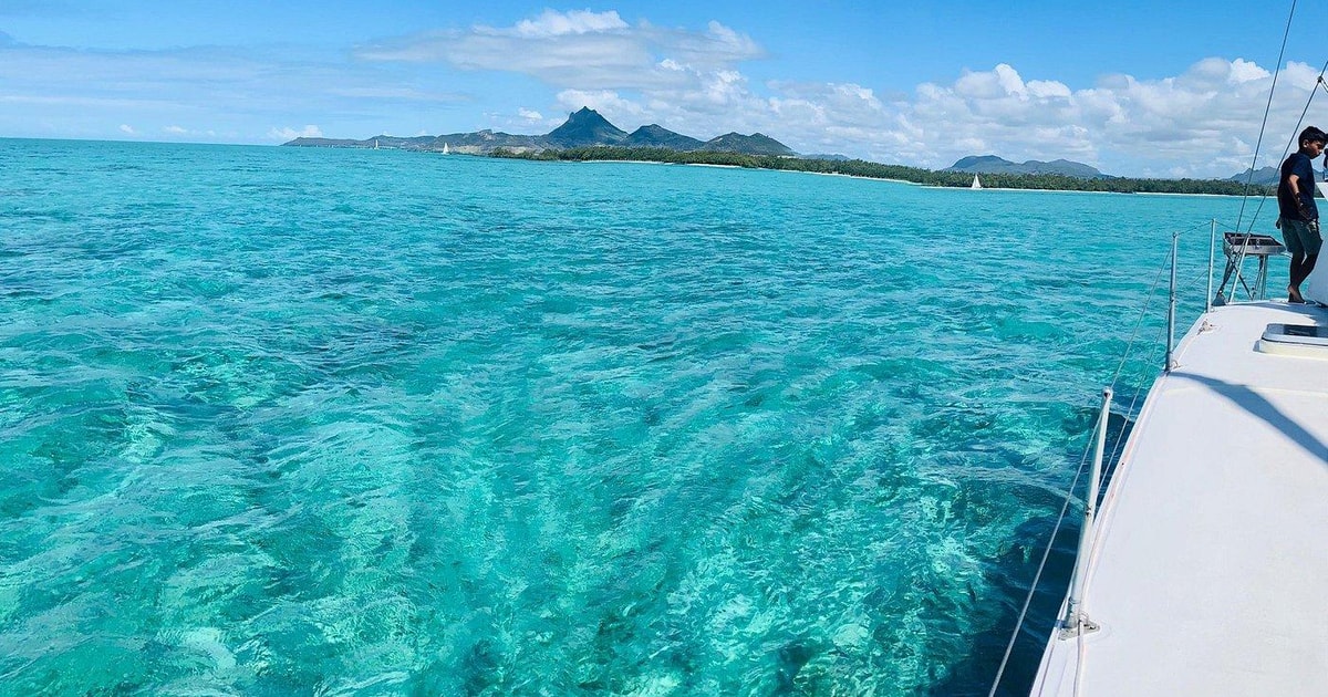 Perjalanan Perahu Sehari di Pulau Rusa | GetYourGuide