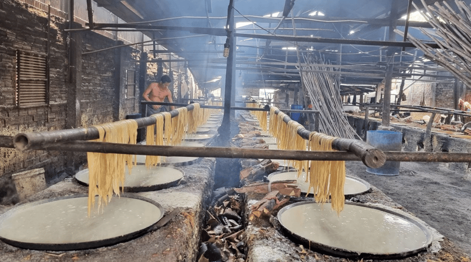 Phnom Penh Silk Island Haft Day Vespa Tour | GetYourGuide