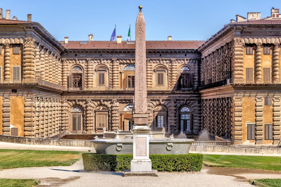 Principales diseñadores de Florencia Gucci, Ferragamo, Pucci, Cavalli ...