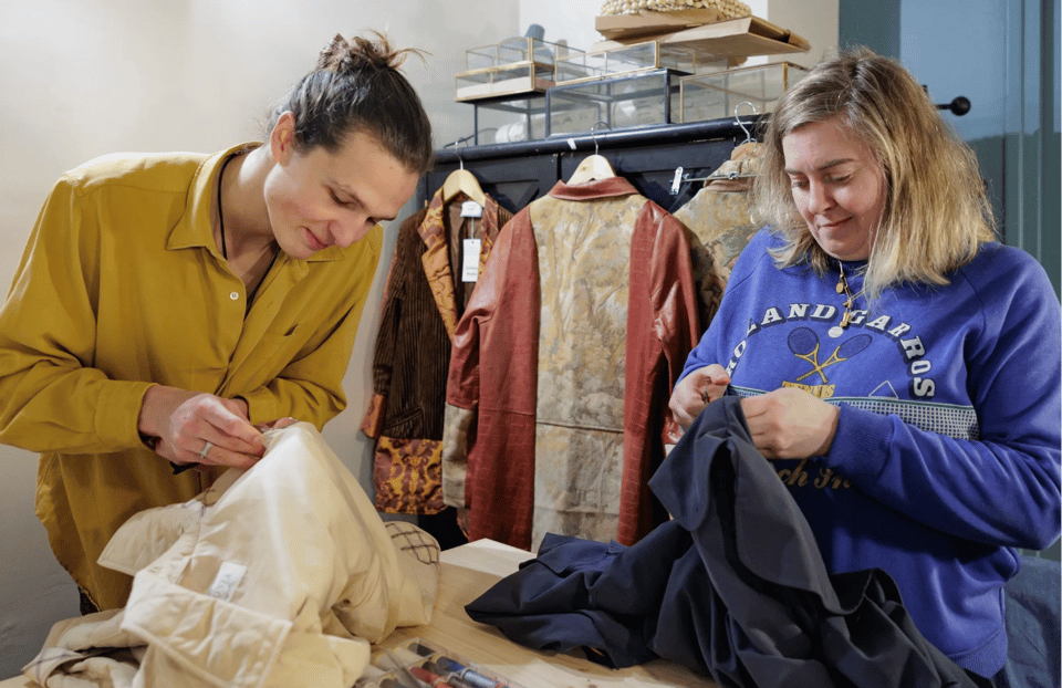 Paris: Couture workshop, upcycle your own jacket | GetYourGuide