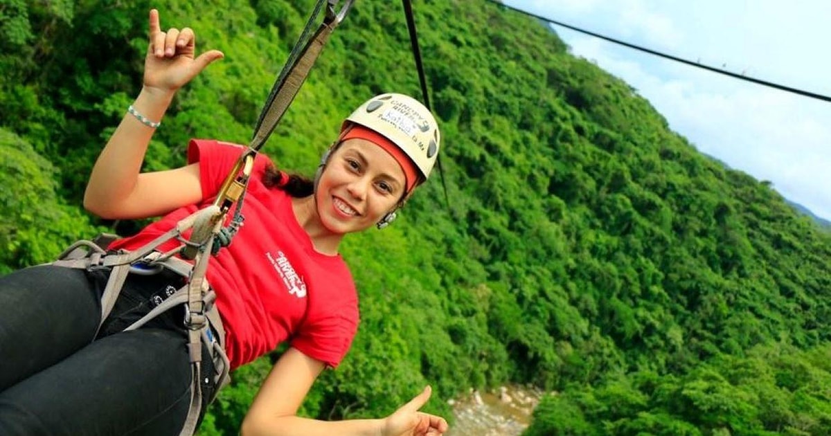 Puerto Vallarta: Canopy River Zipline Tour mit Maultier-Ritt | GetYourGuide