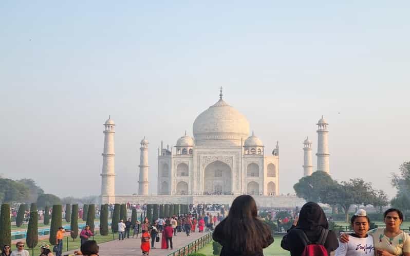Agra: Sunrise Taj Mahal Tour with taj mahal full moon light | GetYourGuide