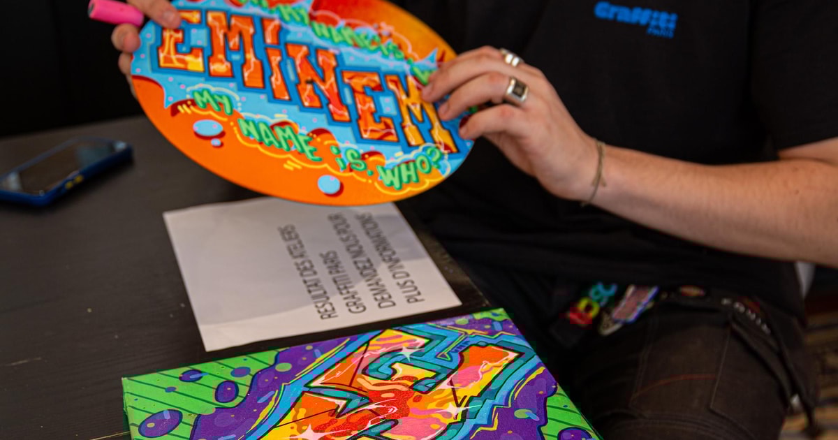 Vinyl street-art customization workshop | GetYourGuide