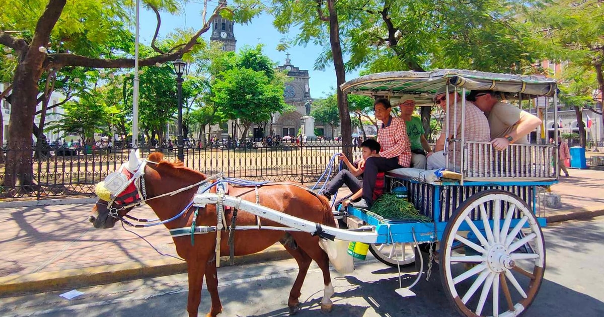 Manilla: Rijke geschiedenis van Intramuros Privétour | GetYourGuide