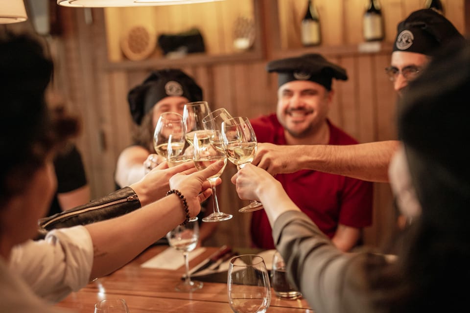 Iguazu Falls: The Argentine Experience Interactive Dinner | GetYourGuide