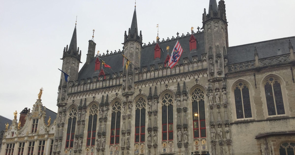 Tour privado de un día de París a Brujas | GetYourGuide