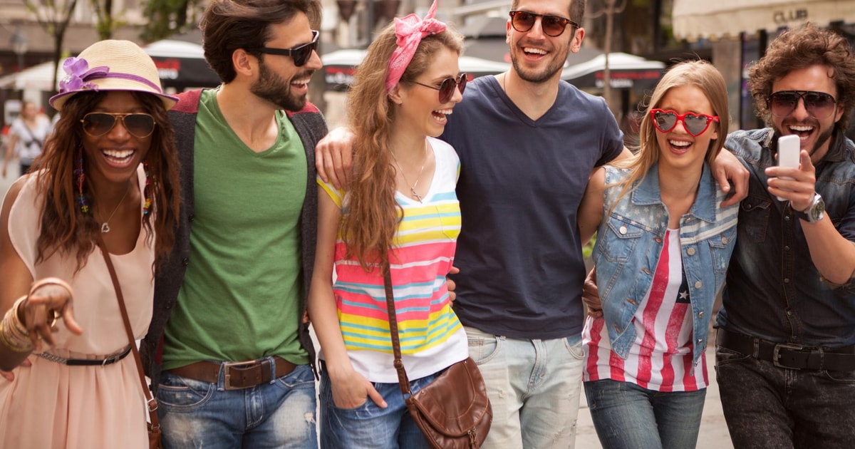 Darwin’s Christmas Charm: A Festive Walking Tour | GetYourGuide