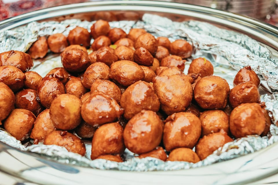 Dubai: Emirati Cultural Breakfast Experience | GetYourGuide