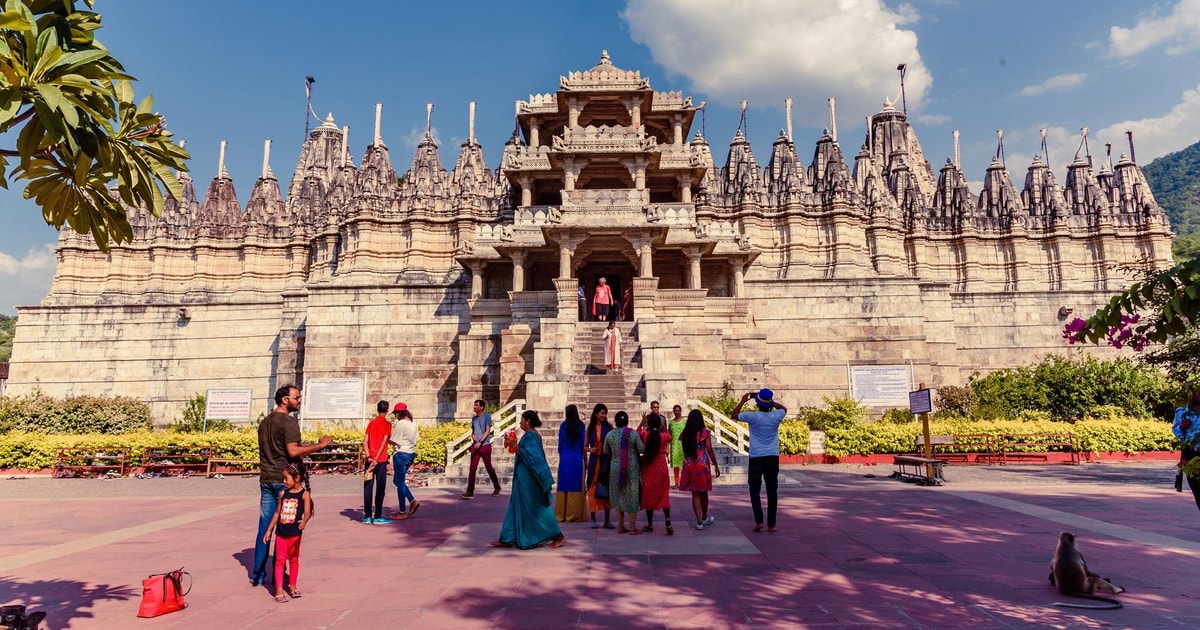 ウダイプル発ジョードプル帰着のラナクル寺院ツアー | GetYourGuide