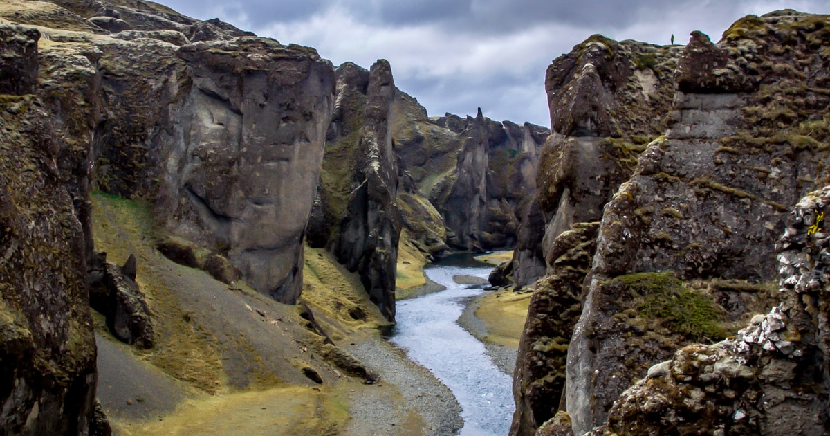 Vik: tour in super jeep ai crateri di Laki, alla cascata di Fagrifoss e ...