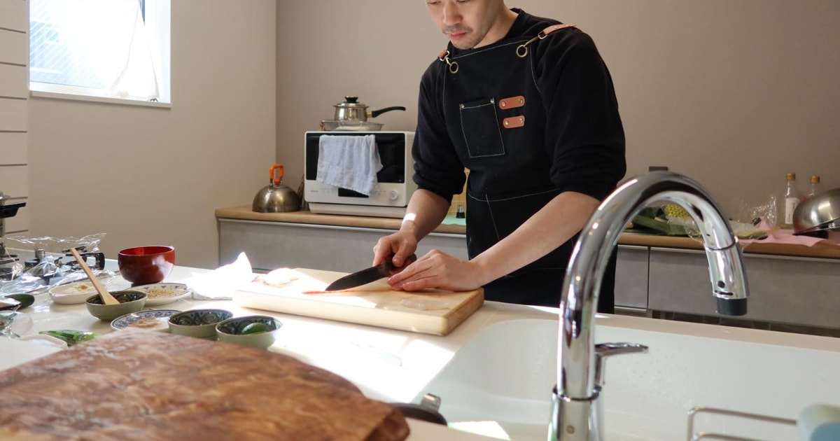 Osaka: Sushi Making and Omakase Sushi Tasting Experience | GetYourGuide