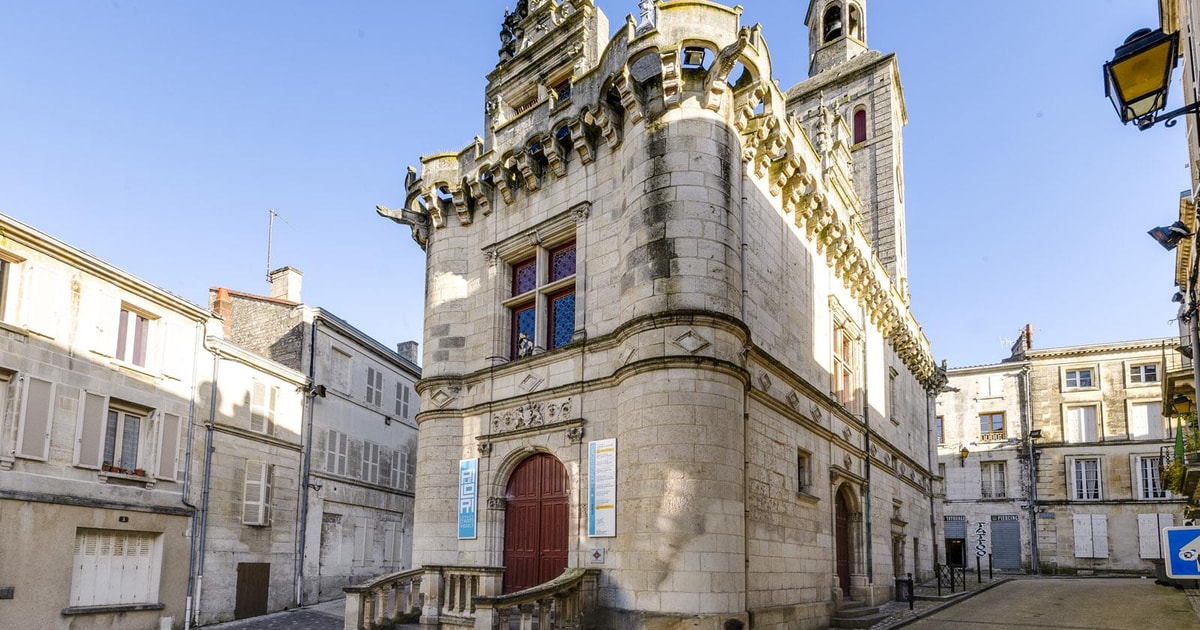 Niort: Guided Walking Tour of the City | GetYourGuide