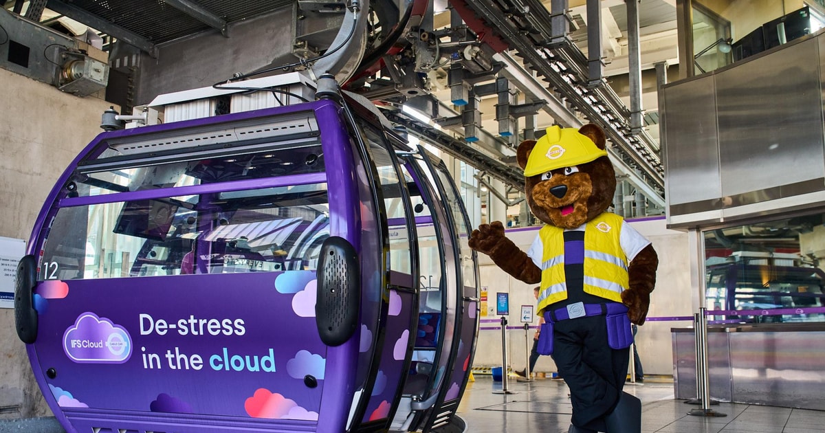 London: Halloween IFS Cloud Cable Car Premium Entry Ticket | GetYourGuide