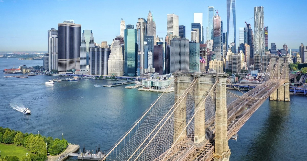 NYC Midtown Manhattan Highlights Private Walking Tour | GetYourGuide