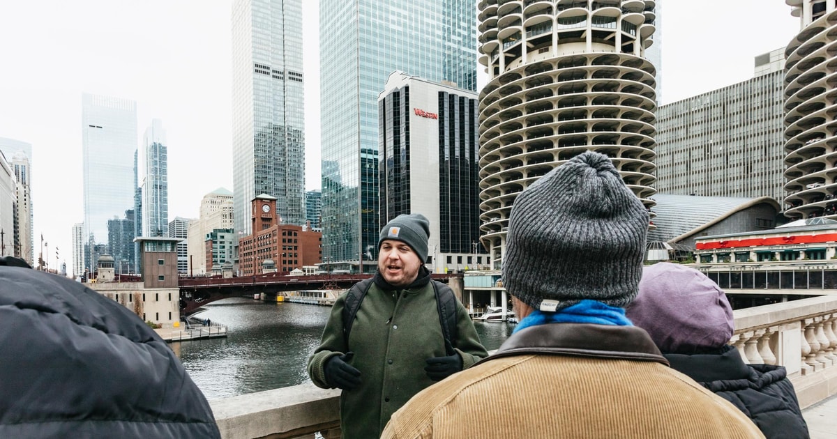 Chicago: Gangsters and Ghosts Guided Walking Tour | GetYourGuide