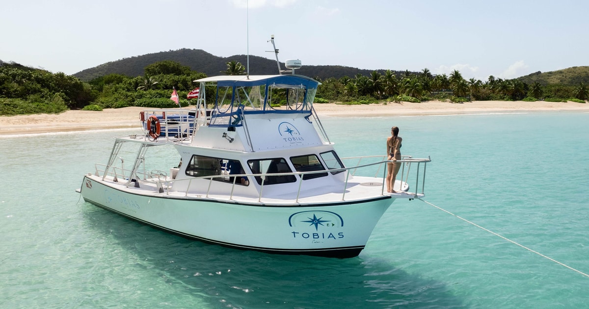 Desde Fajardo: Aventura en lancha motora en Culebra | GetYourGuide