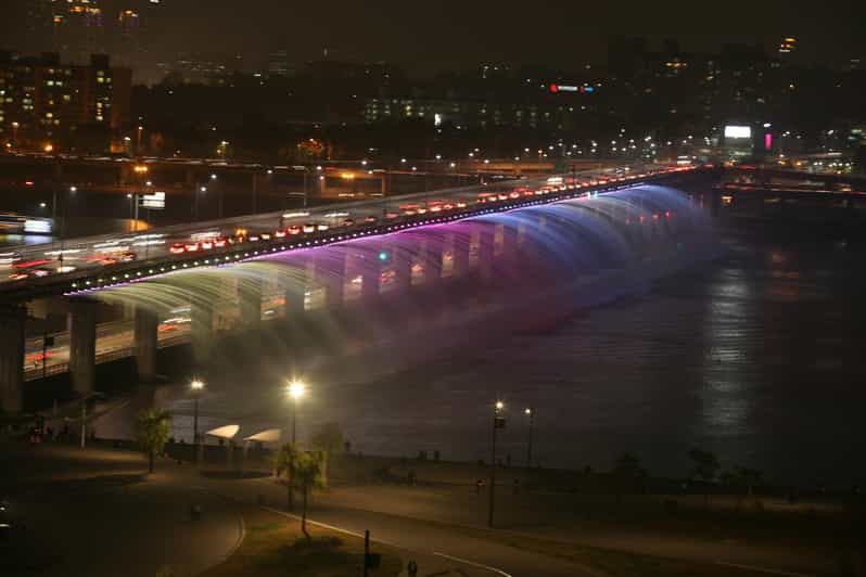 Seoul: Moonlight Rainbow Fountain Show Night Tour | GetYourGuide