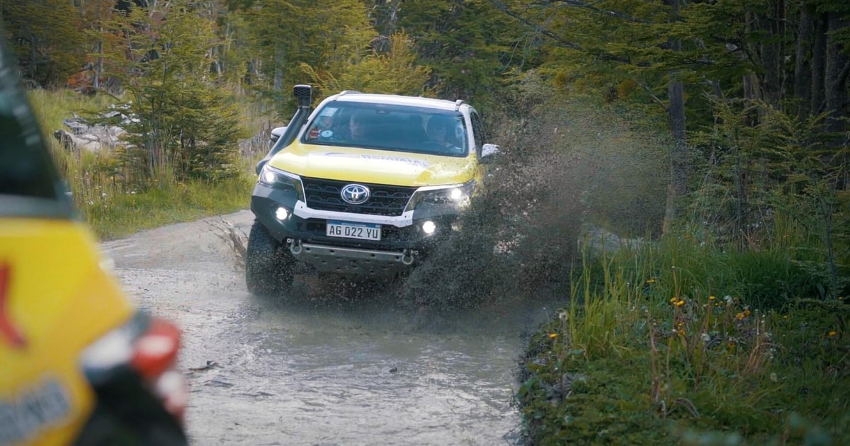Ushuaia: 4x4 Offroad: Lago Escondigo und Fagnano – Sommer | GetYourGuide