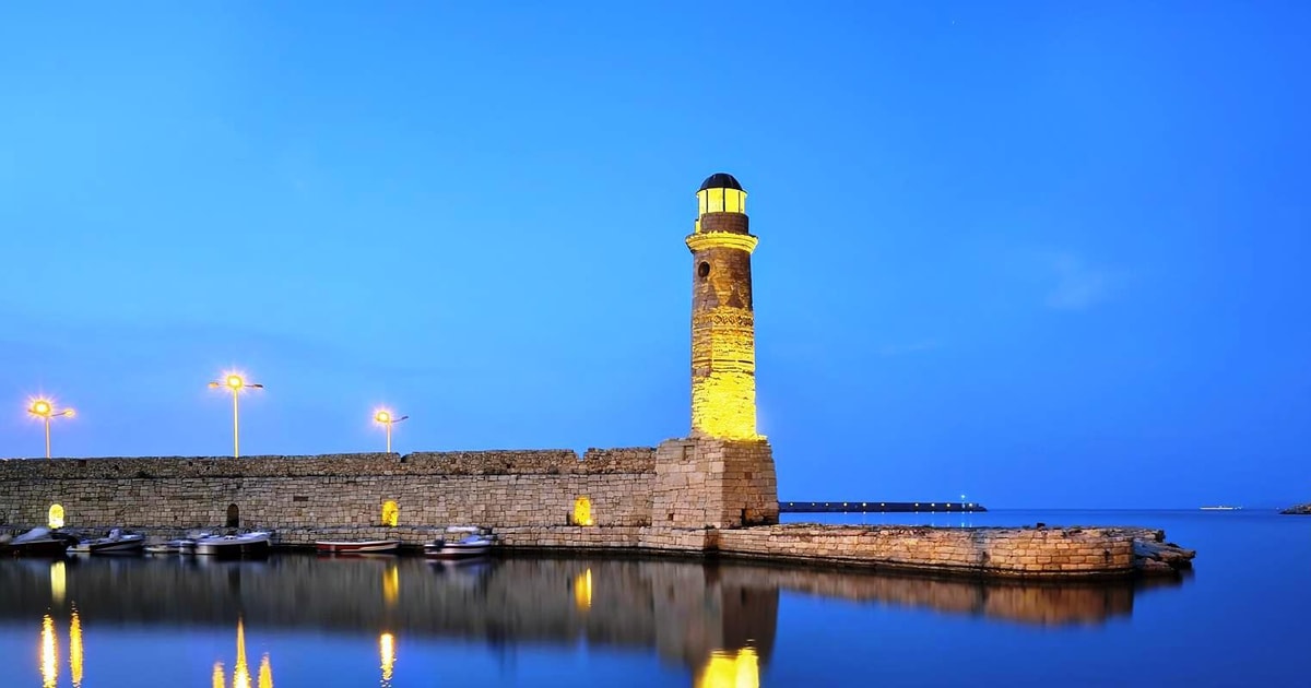 Kreta: Ankunft mit dem Kreuzfahrtschiff in Chania - Hafen von Souda ...