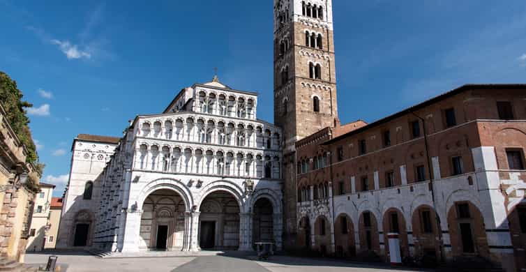 Pisa e Lucca: tour privato di un'intera giornata in furgone deluxe ...