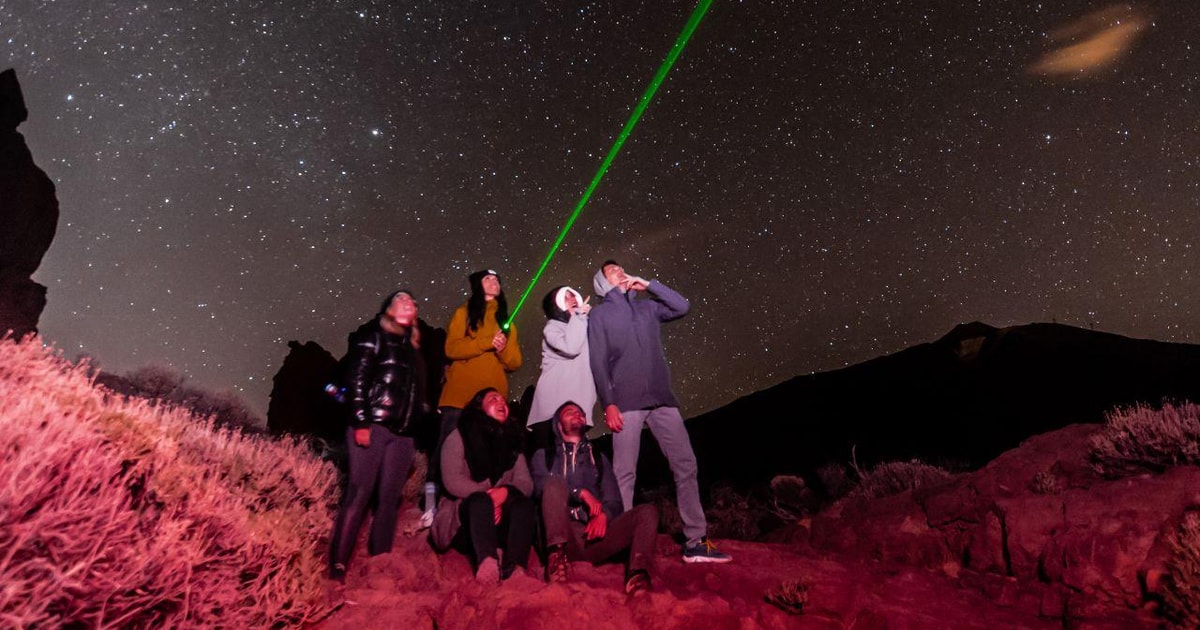Tenerife: Paseo para observar las estrellas en el Parque Nacional del ...