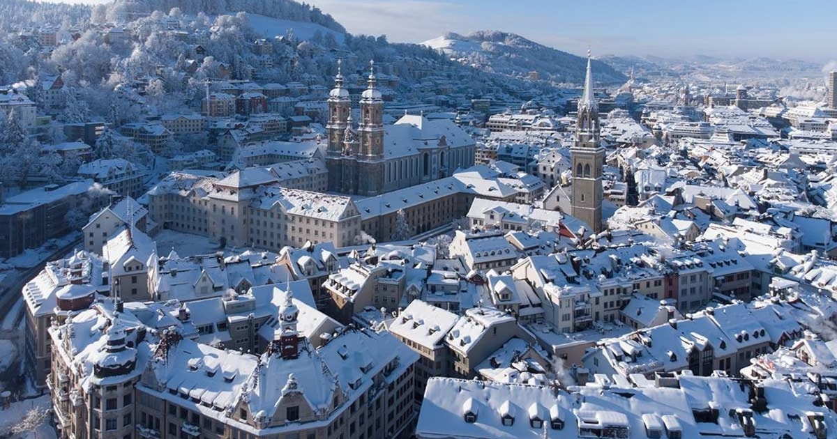 Z Zürichu: Hora Säntis, St. Staré mesto v St. Gallene, knižnica UNESCO ...
