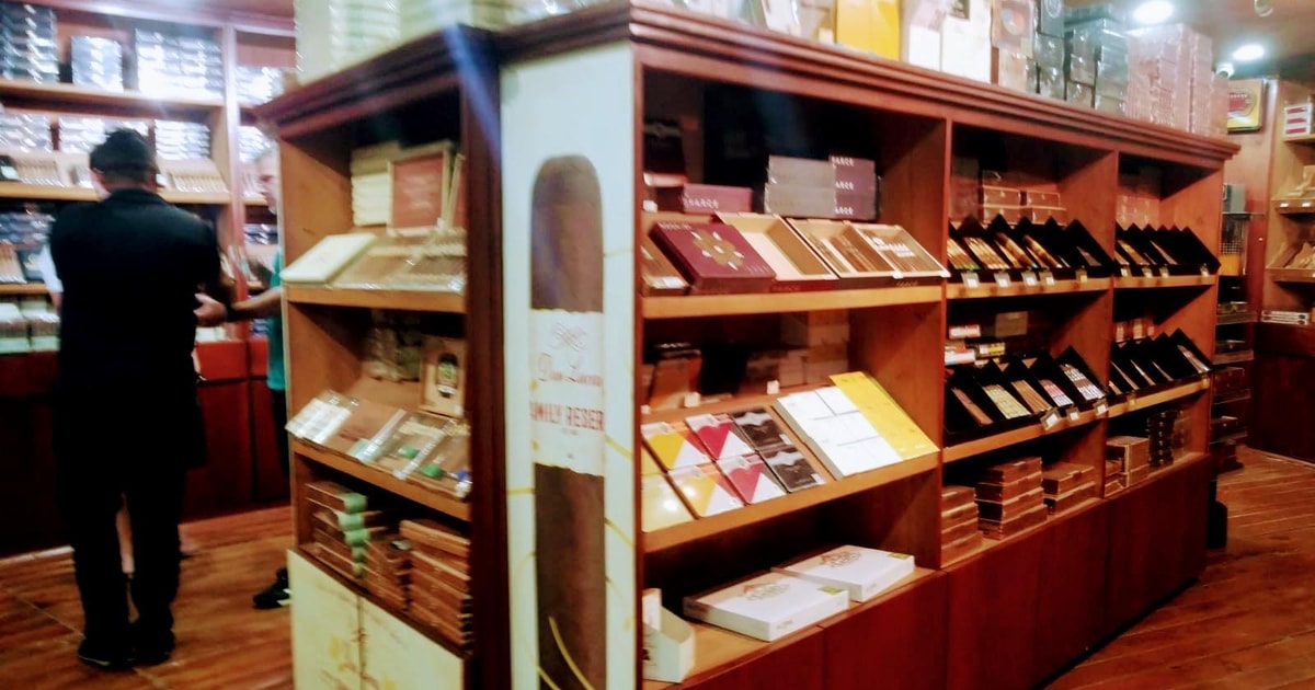 Guided Tour to Don Lucas Cigar Factory & Souvenirs Store | GetYourGuide