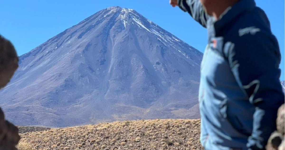 Guided ascent to licancabur volcano route by Chile | GetYourGuide