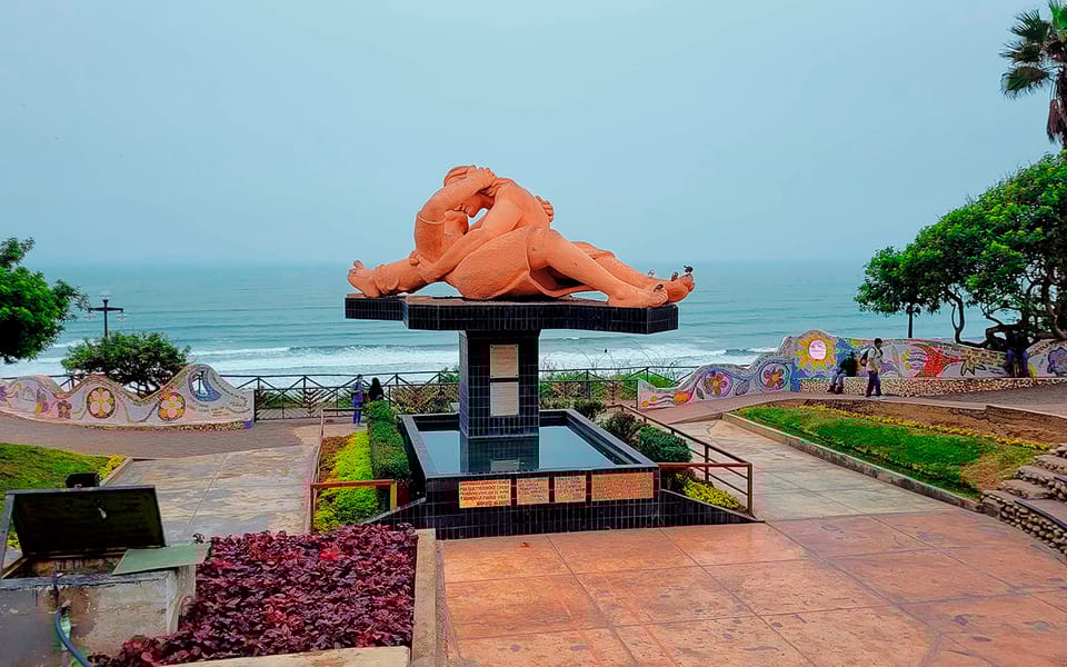 Lima: Lo más destacado de Miraflores, Barranco y Chorrillos | GetYourGuide