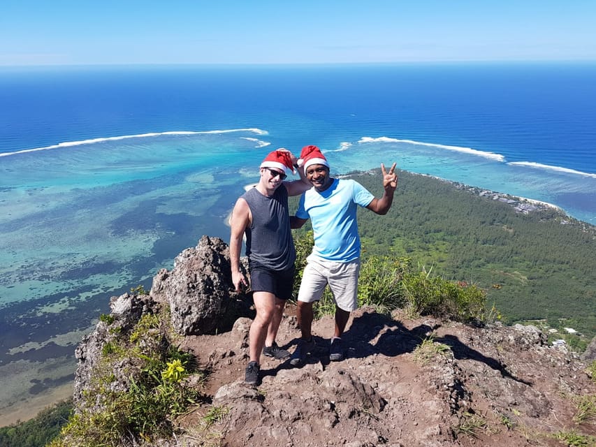 Le Morne Excursión a la montaña con guías locales | GetYourGuide