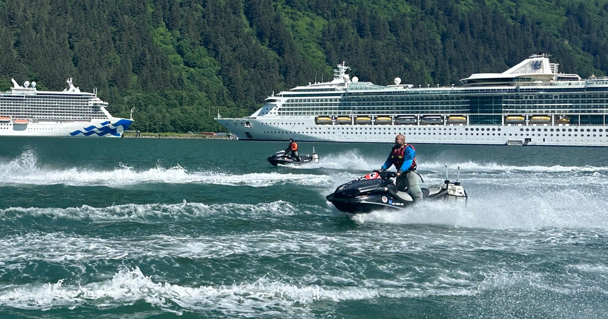 Juneau: 3-hour jet ski glacier view and whale watch | GetYourGuide