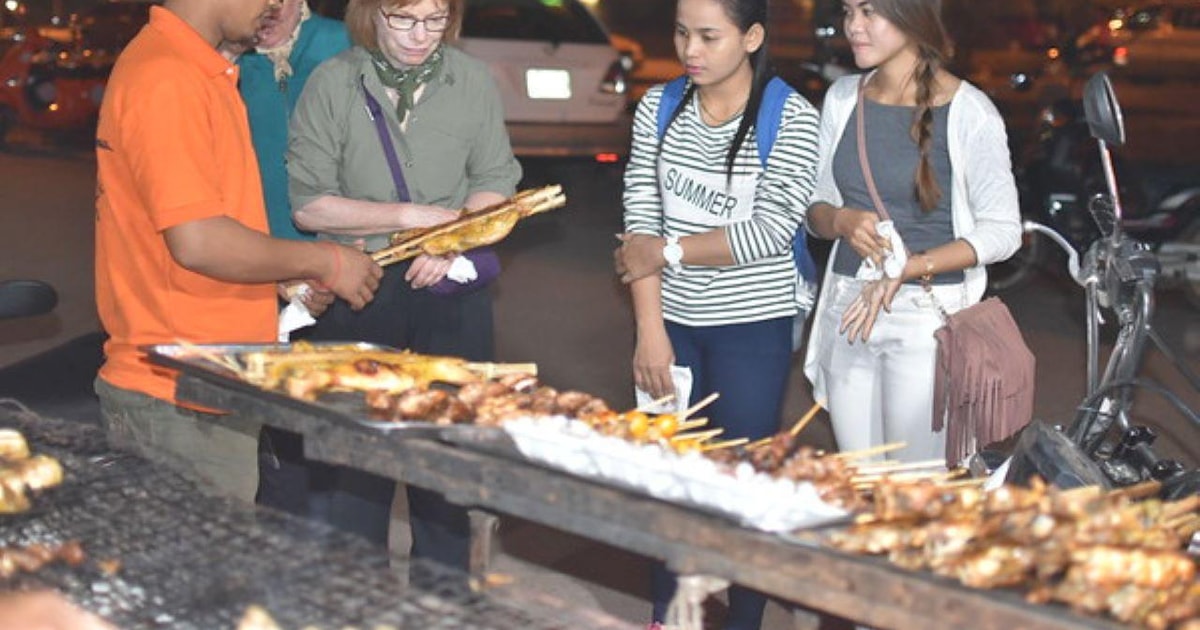 Siem Reap: Foodie Tour with Insect Tasting & Cocktail | GetYourGuide