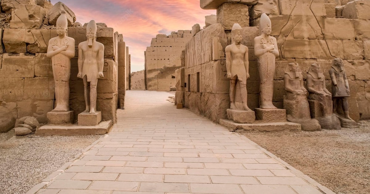Hurghada: Lo mejor de Luxor, la tumba del Rey Tut y el viaje en barco ...