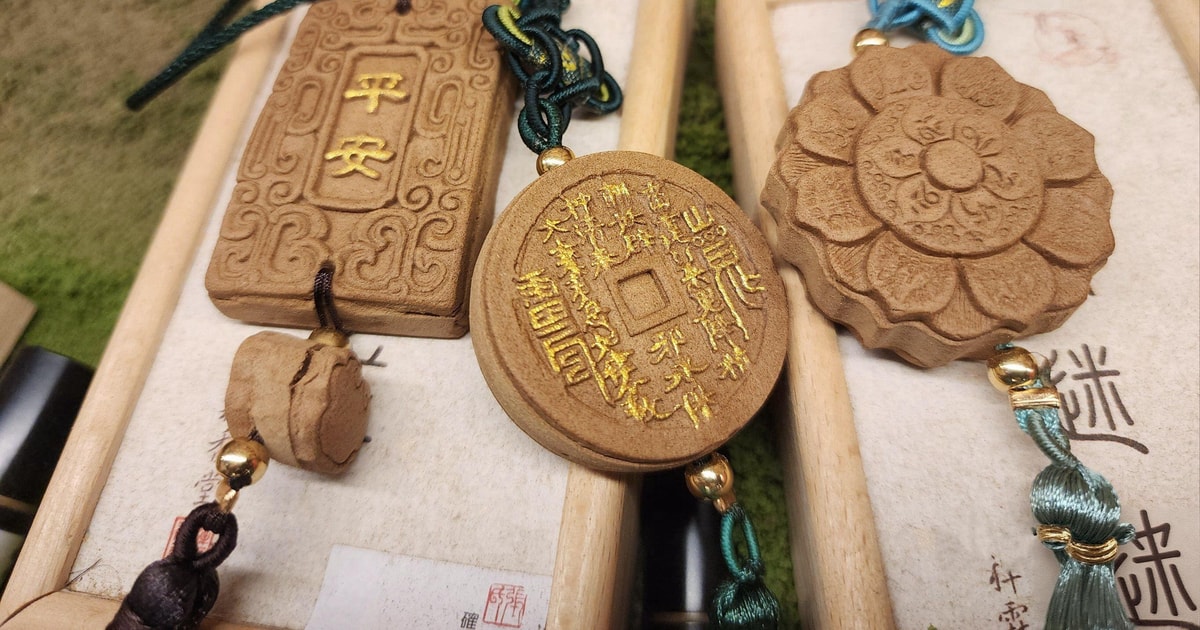 Beijing：Handmade Incense Pendant Making Experience | GetYourGuide