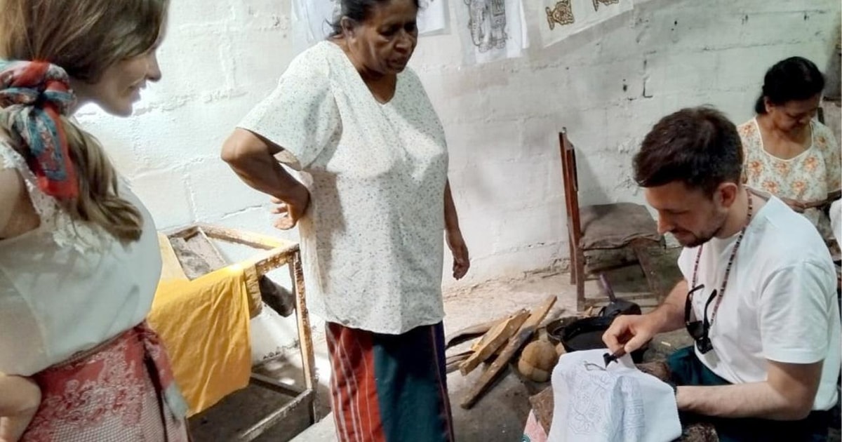 Batik Making Experience from Kandy | GetYourGuide