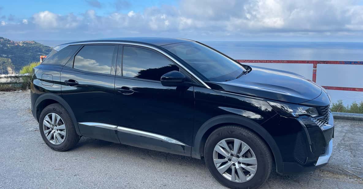 Corfu:Gedeelde transfer van de luchthaven van Corfu naar het hotel per SUV | GetYourGuide