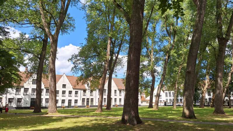 Brügge: Old Town & Highlights Guided Tour | GetYourGuide