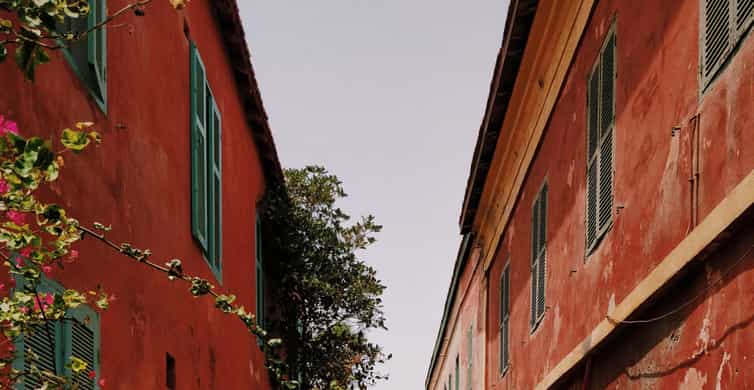 Goree Island: discover Senegalese history and culture | GetYourGuide