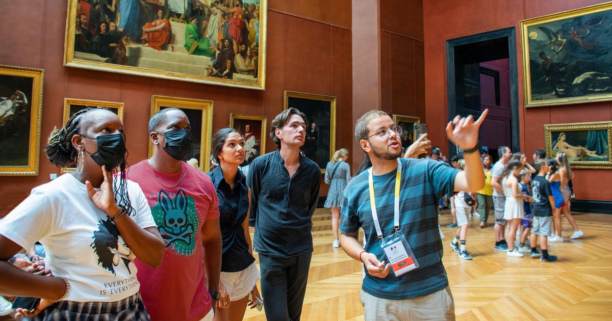 Paris: Louvre Museum Highlights Guided Tour with Ticket | GetYourGuide