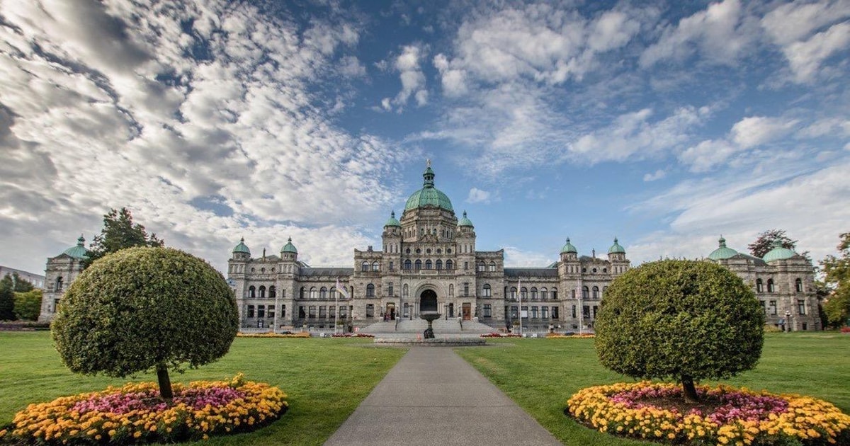 Victoria/Sidney: Tesla ile Özel Rehberli Victoria Turu | GetYourGuide