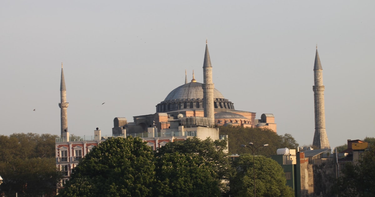 Tour della città di Istanbul dal porto delle navi da crociera ...