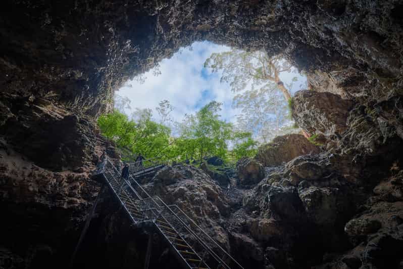 Margaret River: Lake Cave Fully-Guided Tour | GetYourGuide