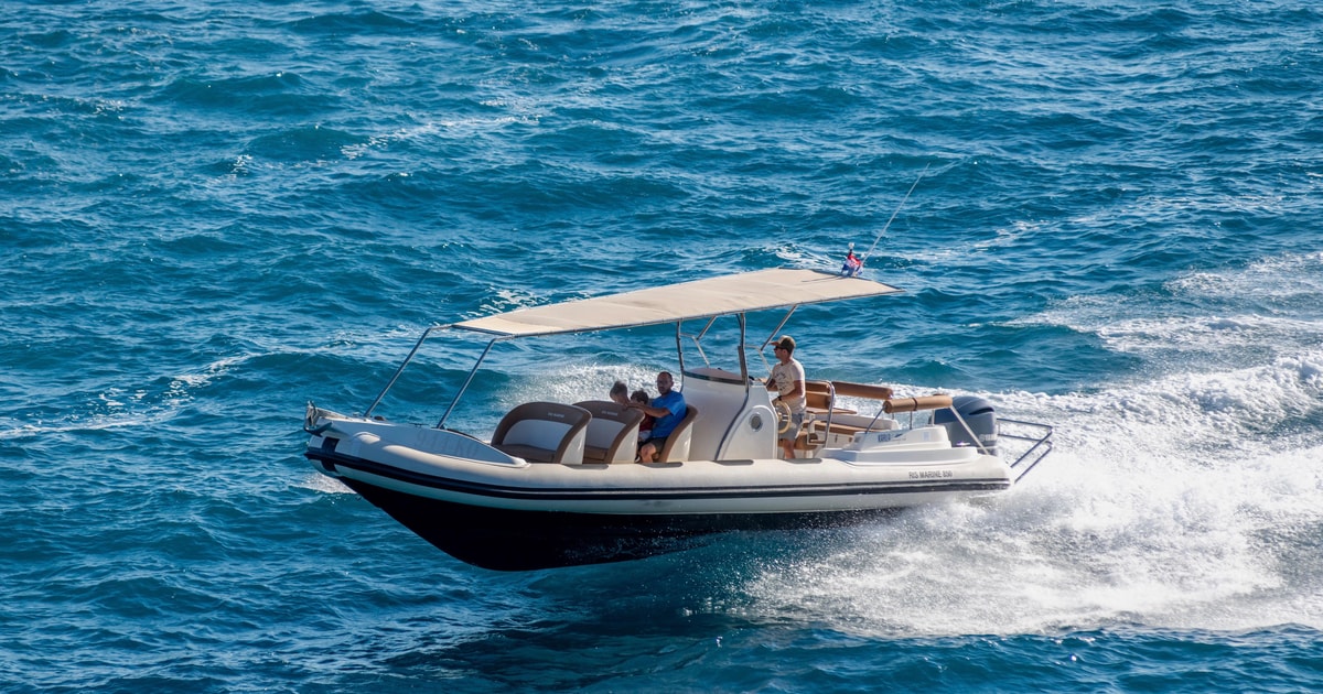 Split-Blue Lagoon, Šolta Shipwreck & Maslinca Private Tour | GetYourGuide