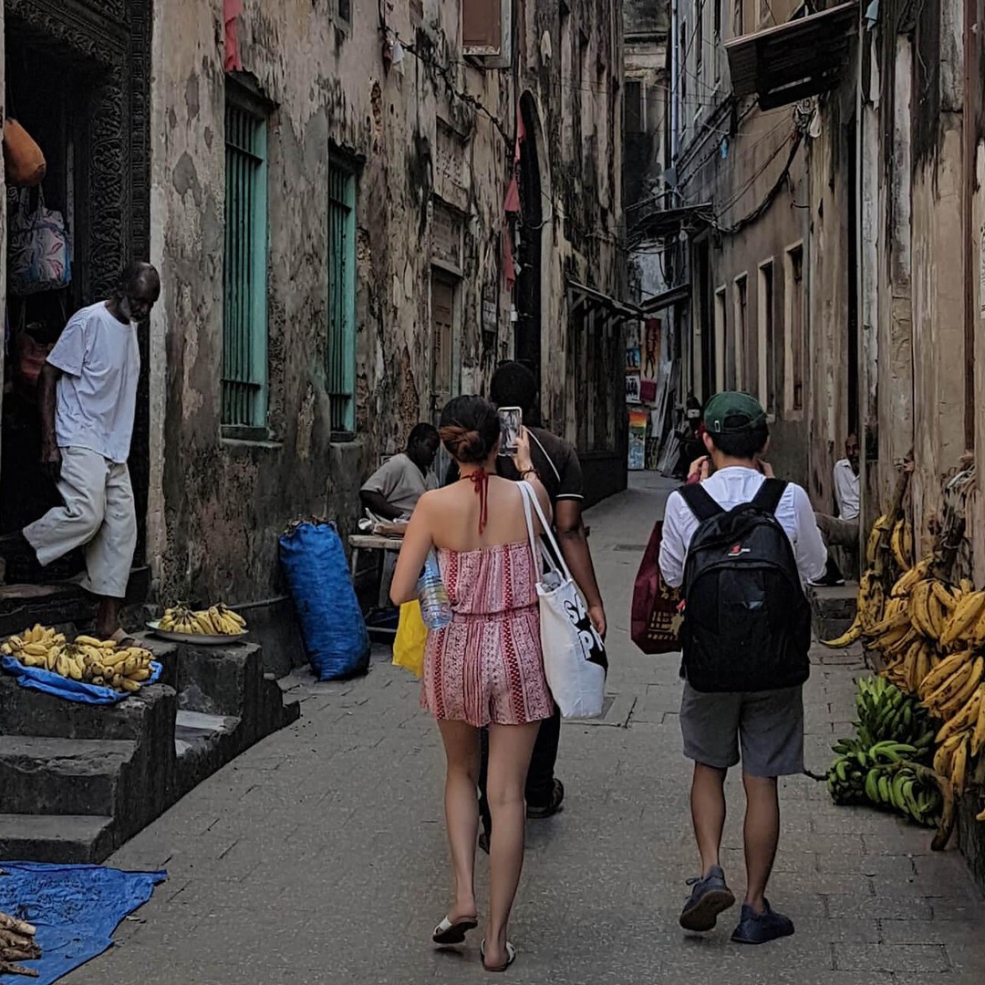 Zanzibar: Stone Town, Prison Island e fattoria delle spezie con pranzo | GetYourGuide